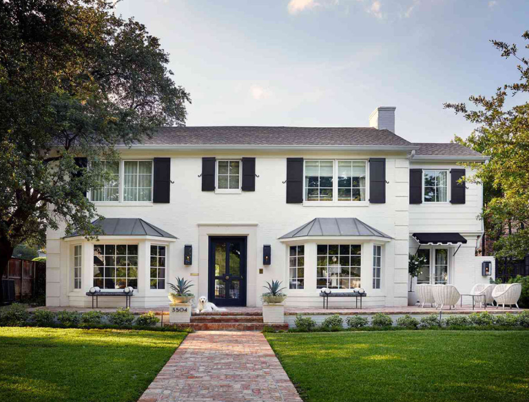 How To Add Curb Appeal To A Flat Front House : Home's Facade